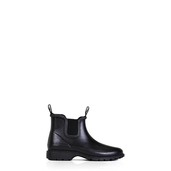 Stutterheim | Shoes | New Stutterheim Skalka Chelsea Boot In Black ...